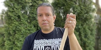 Learn More About Jonathan Perry – Imagine Studios